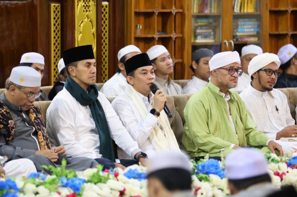 Bupati Andi Rudi Latif Sambut Kunjungan Al Habib Muhammad Bin Abdullah ...